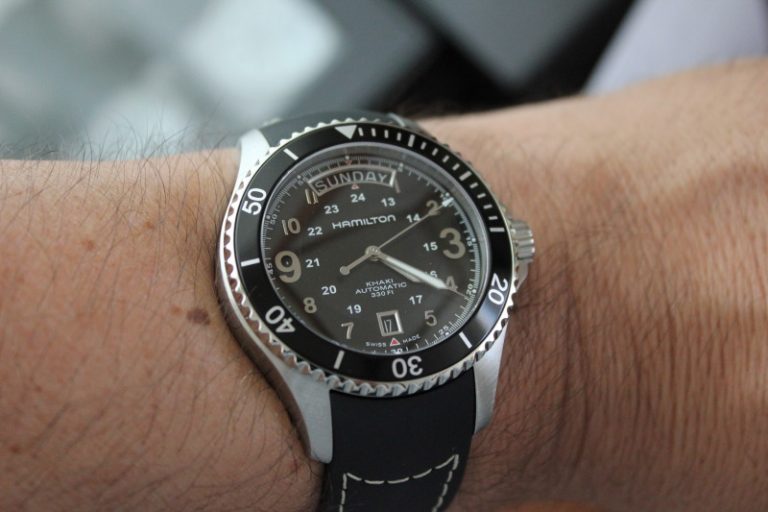 Hamilton H64515133 Khaki Navy Scuba Auto Watch Review - WatchReviewBlog