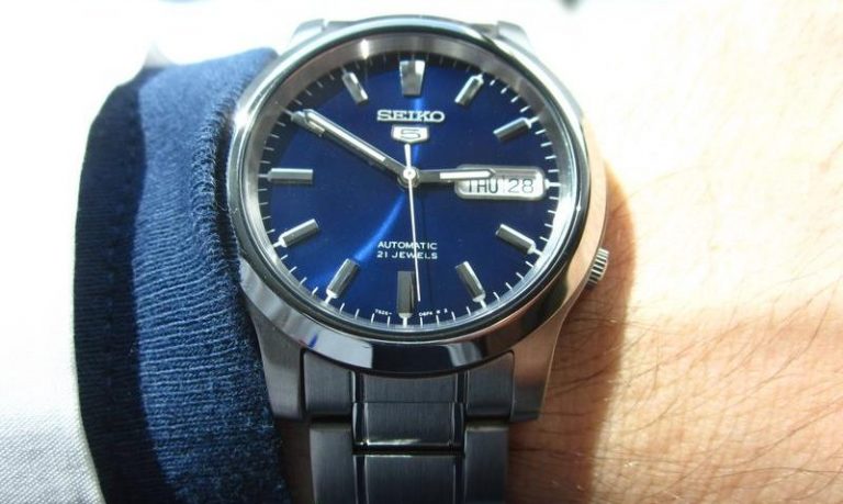 Seiko 5 SNK793 Watch Review - WatchReviewBlog