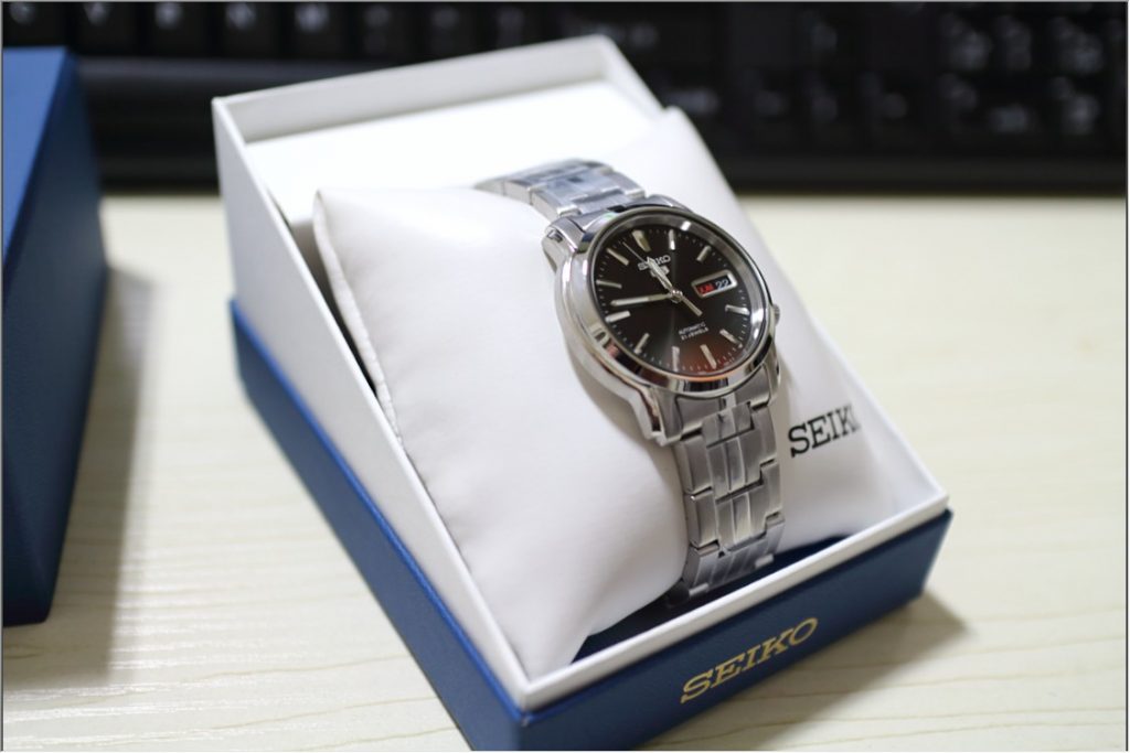 Seiko SNKK71 Seiko 5 Automatic Watch Review - WatchReviewBlog