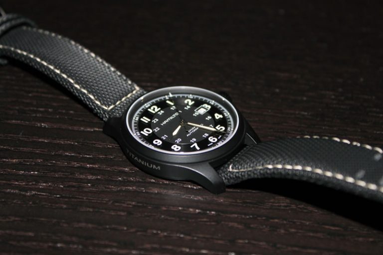 Hamilton HML-H70575733 Khaki Field Matte Black Watch Review ...