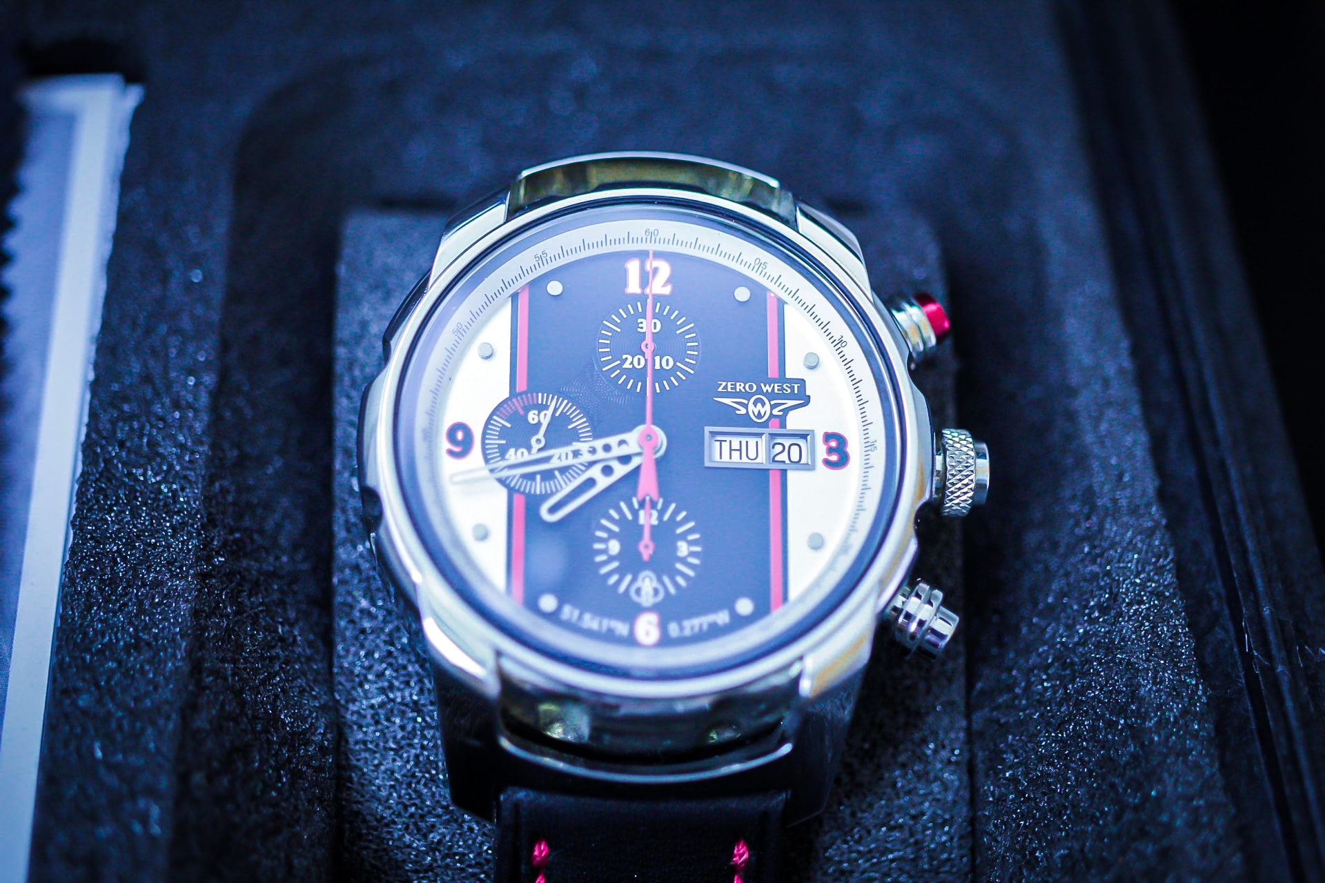 Zero West CR-1 Cafe Racer 1950s Chronograph Watch Review - WatchReviewBlog