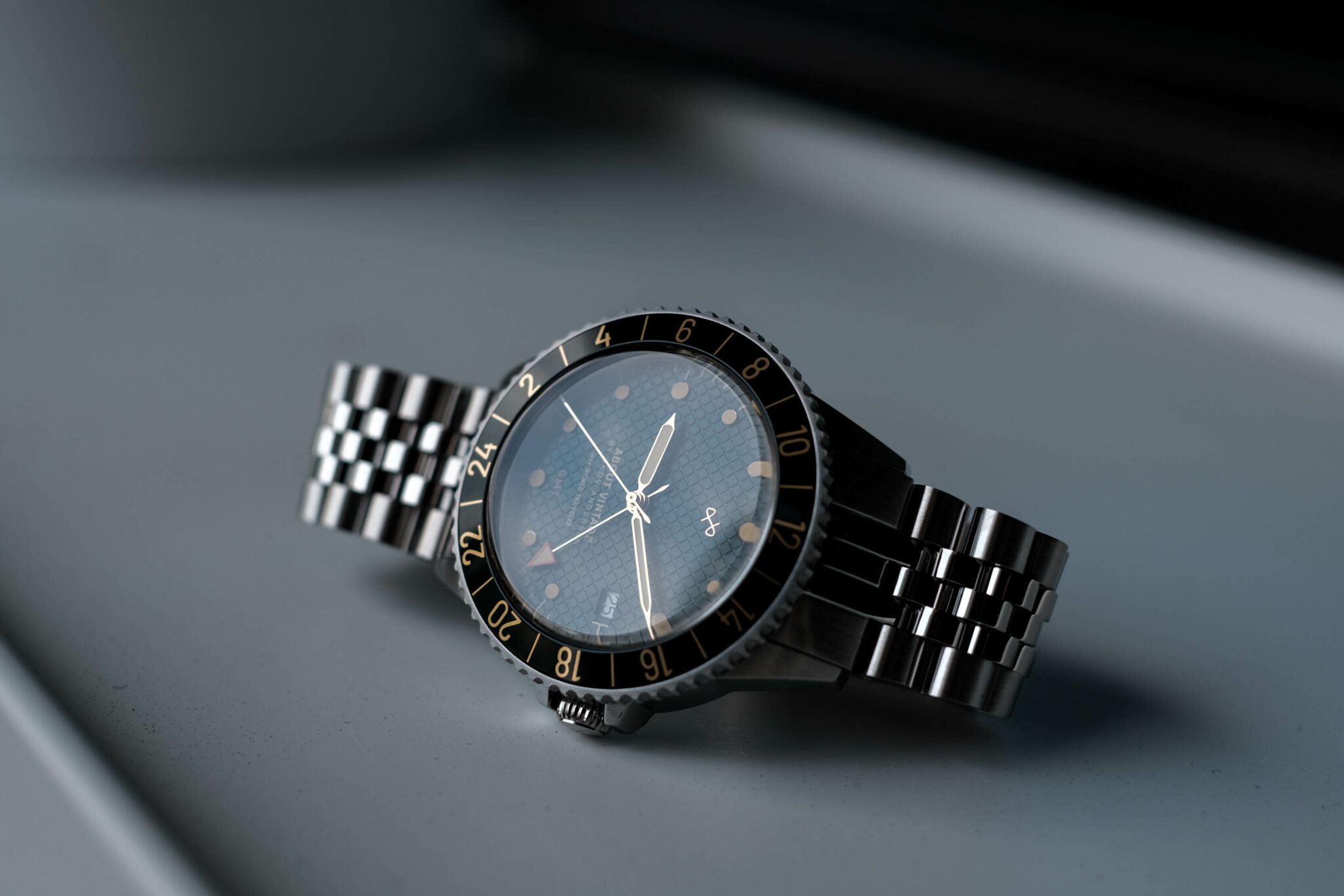 About Vintage 1954 GMT Green Turtle Watch Review - WatchReviewBlog