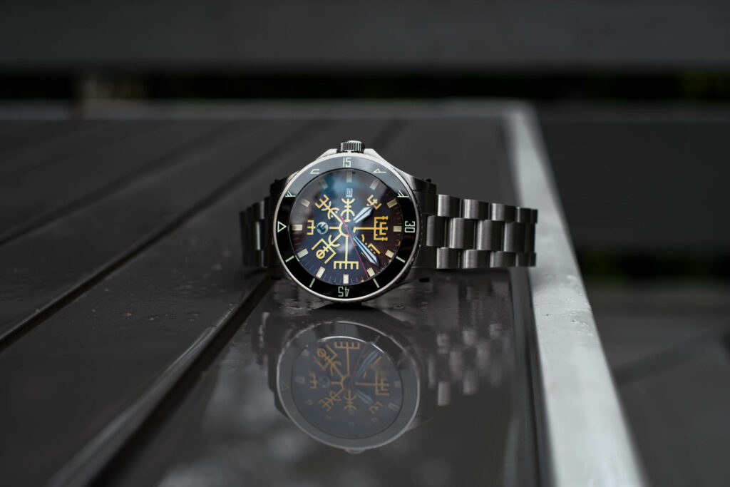 Heimdall's Workshop Gunhild Faering Vegvisir Adventure With Date Review - WatchReviewBlog