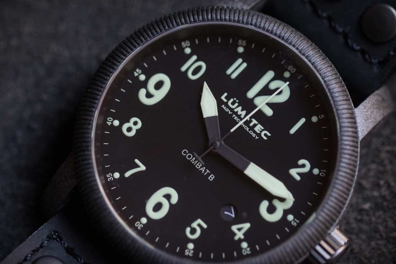 Top 6 Best American Watch Brands in 2024 - WatchReviewBlog