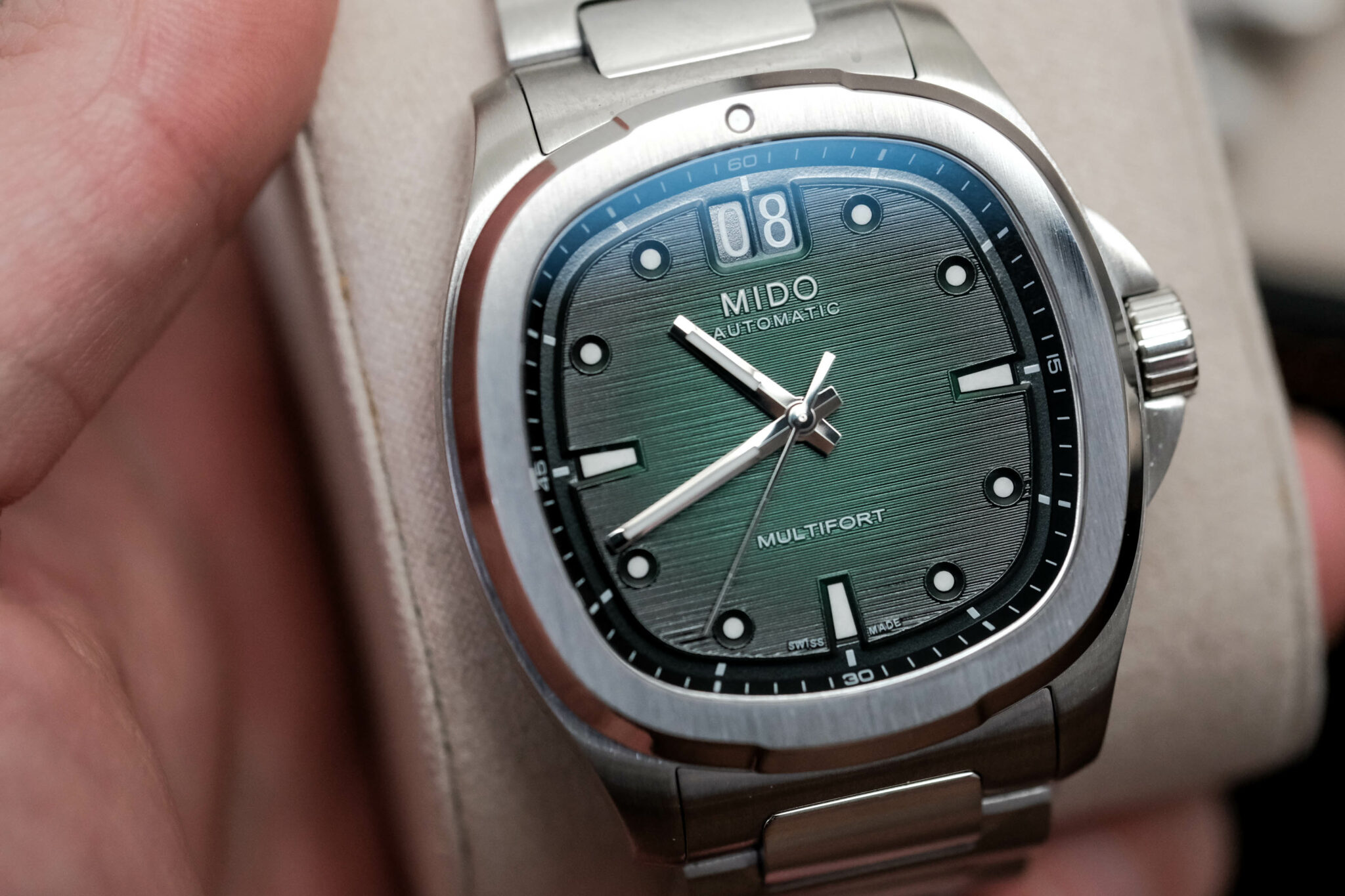 Mido Multifort TV Big Date: An In-Depth Review - WatchReviewBlog