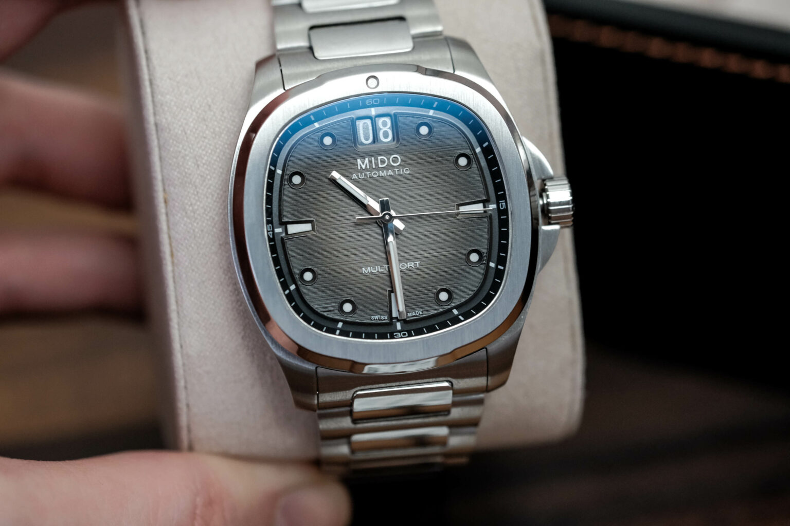 Mido Multifort TV Big Date: An In-Depth Review - WatchReviewBlog