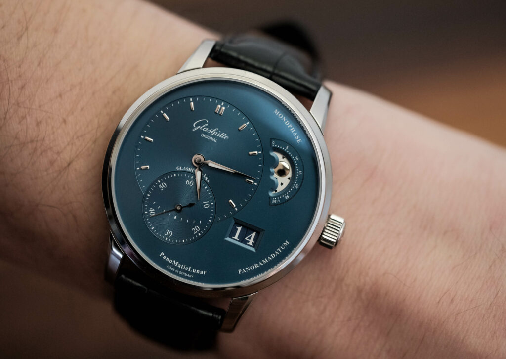 Hands-On: The German Moon-Phase Glashütte Original PanoMaticLunar ...