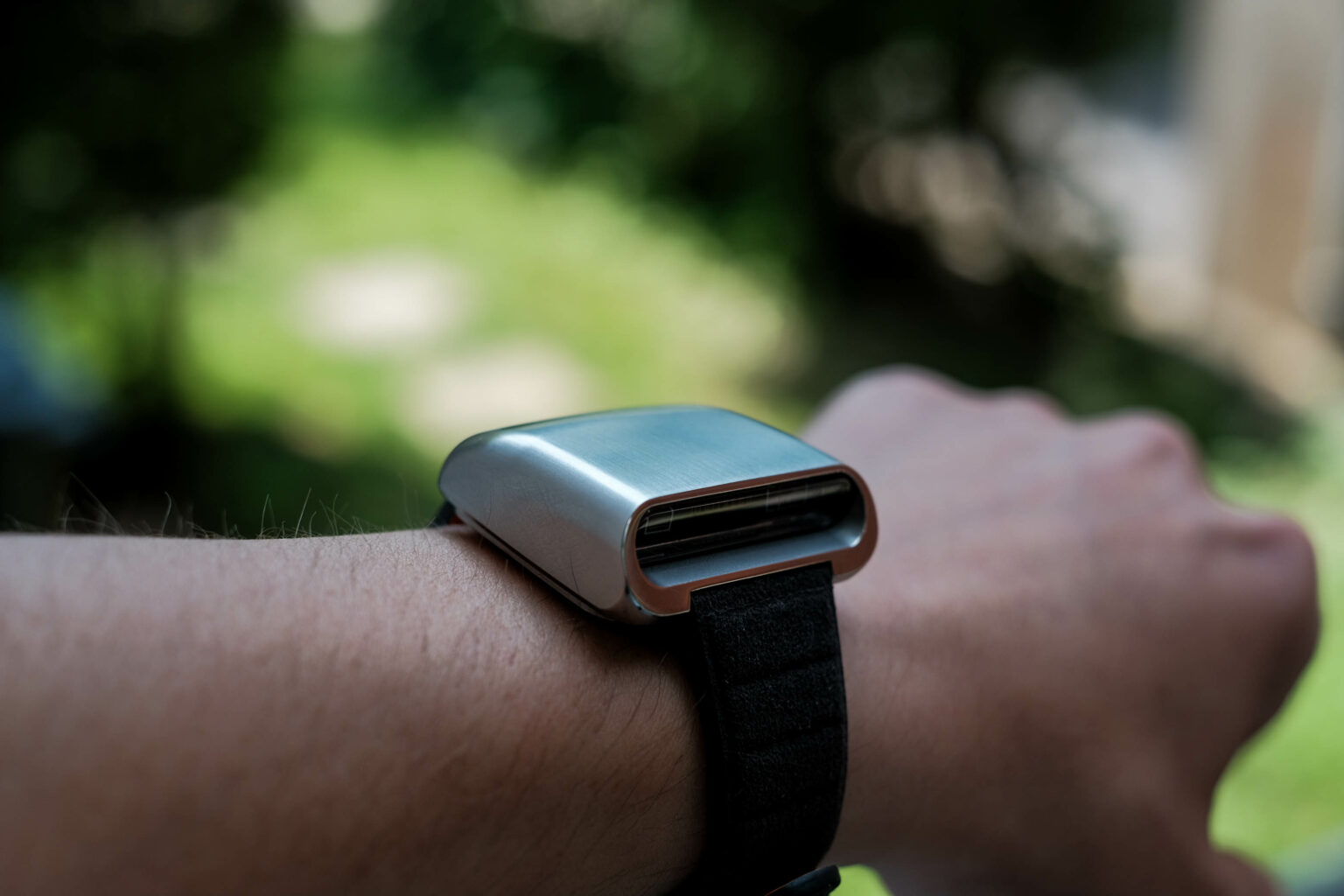 The Amida Digitrend: Hands-On with a Prism Display Driver's Watch ...